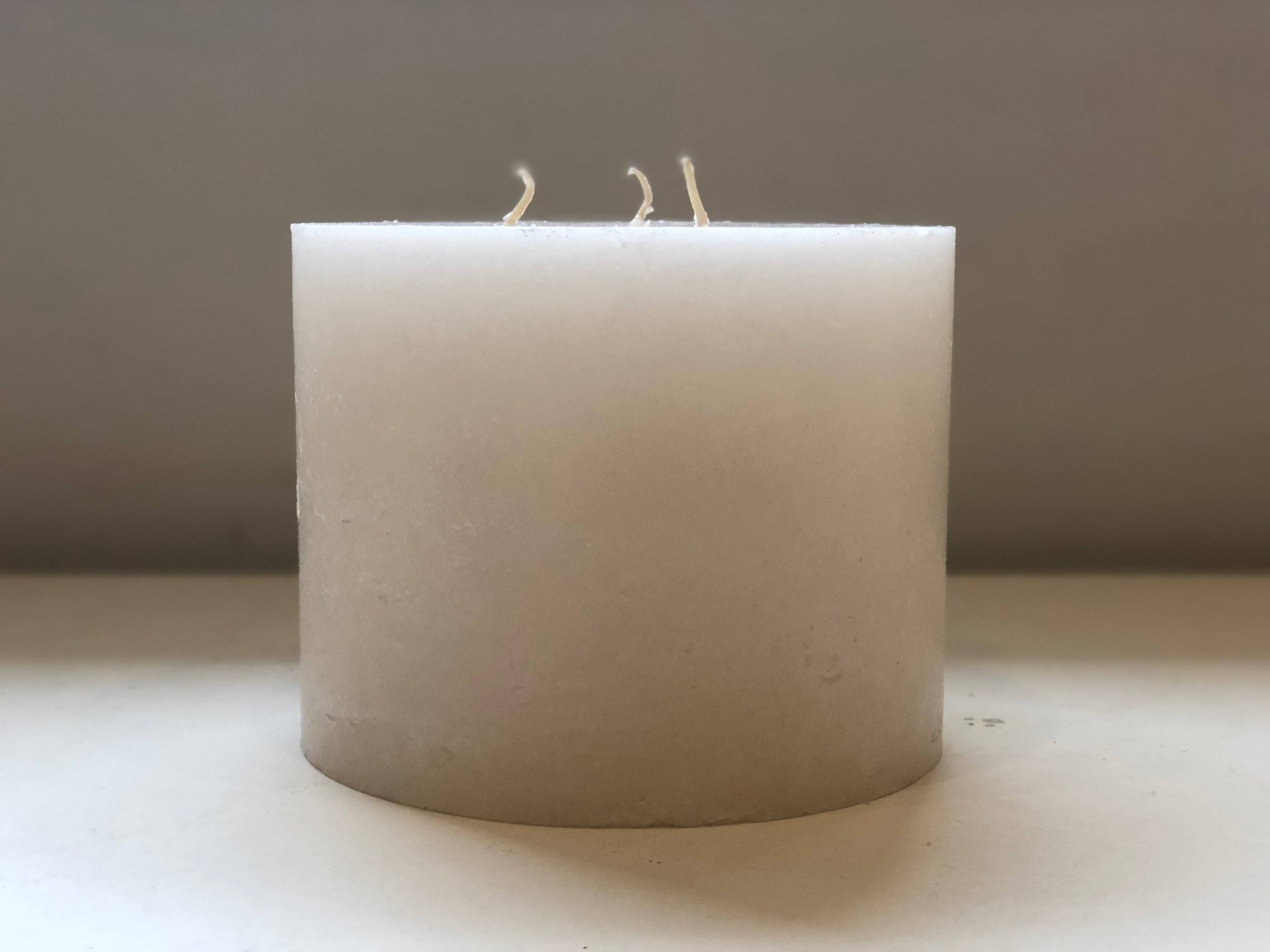 Rustic Pillars - Wide - Moontree Studio